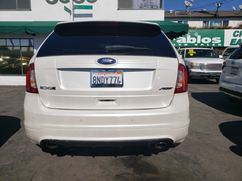 Ford Edge Maintenance Schedule and Costs