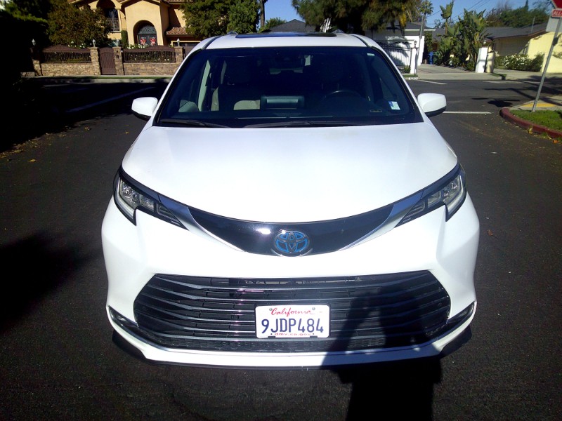 2023 Toyota Sienna Limited 7-Passenger | Car Search USA in North ...